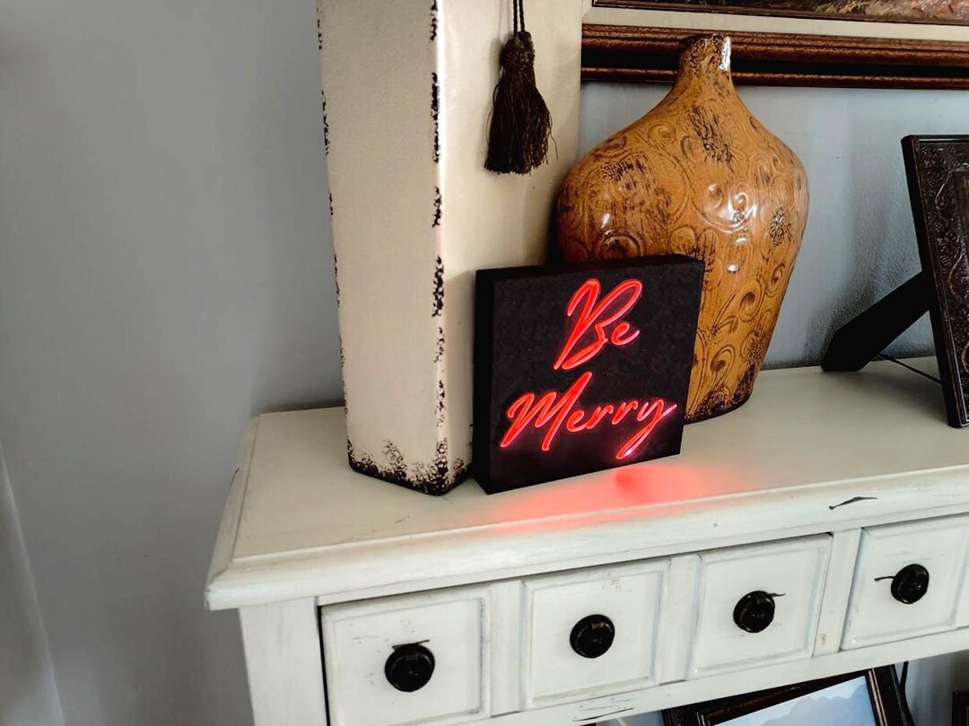 Minimalist "be Merry" Illuminated Sign - Etsy