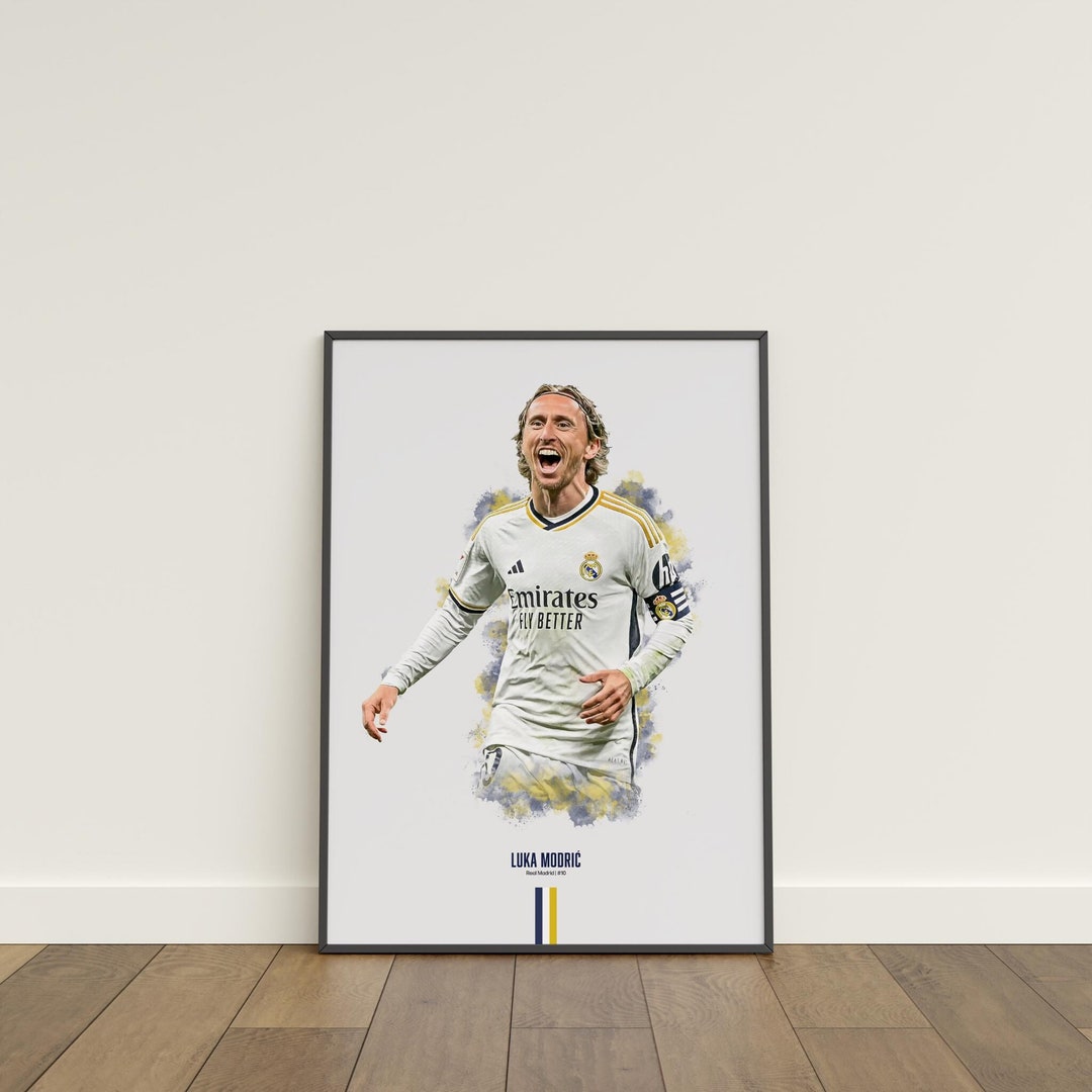 Luka Modric Poster, Football Poster, Soccer Poster, Sports Poster, Real ...