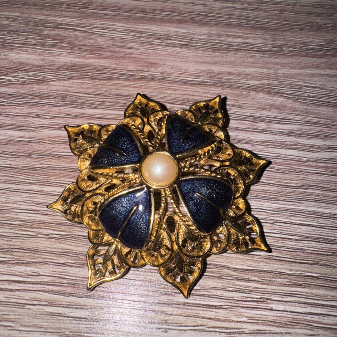 Monet Gold Tone Blue Enamel Pearl Filigree Maltese Element Star Brooch ...