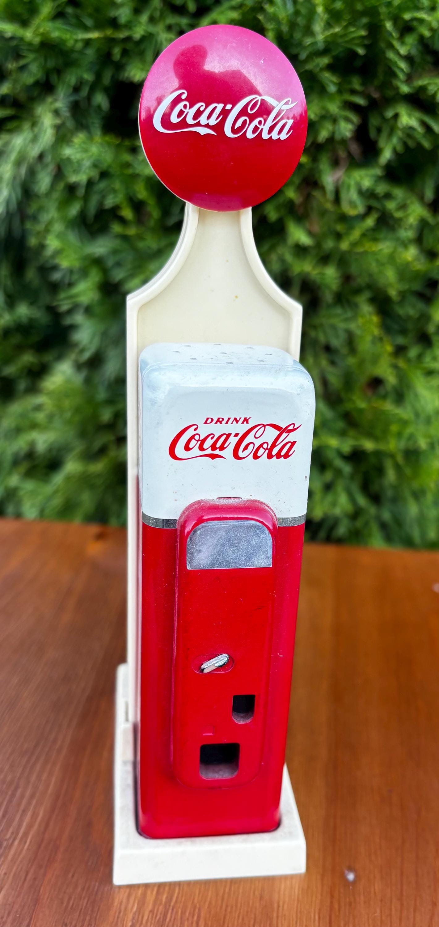 Vintage 1993 Coca Cola Vending Machine Salt and Pepper Shaker With ...