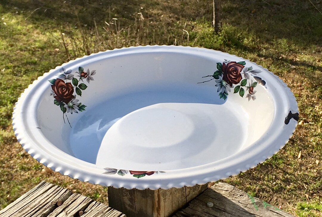 White Enamel Pie Plate, Enamel Pie Dish, Rose Decorated Metal Pie Plate ...