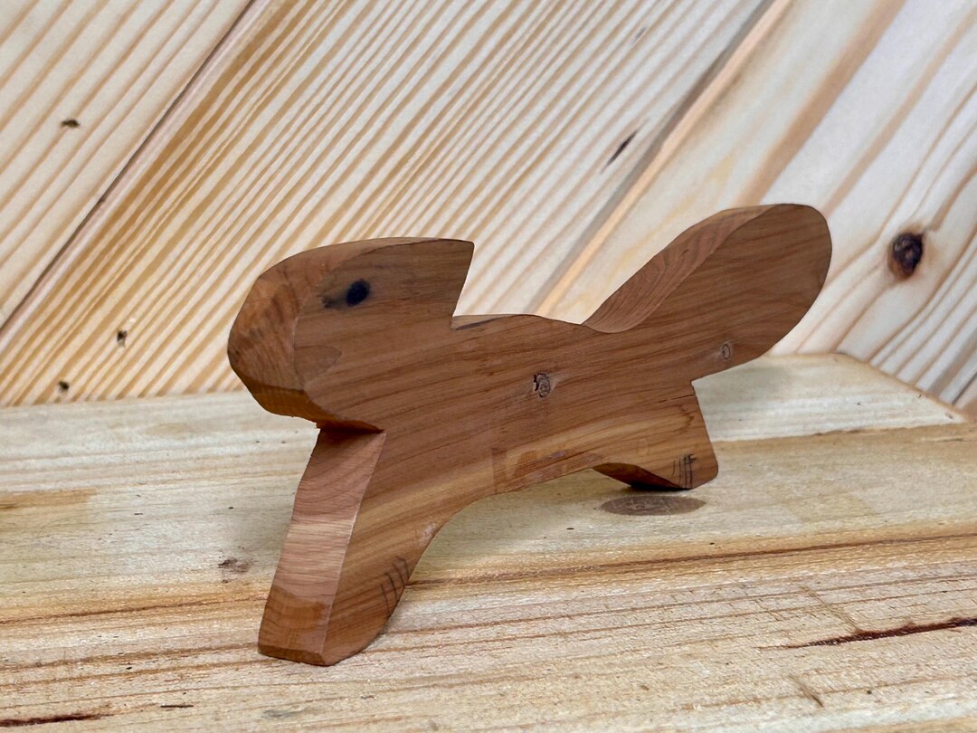 Wooden Squirrel Oven Rack Grabber Chipmunk Wood Cut Out Squirrel ...