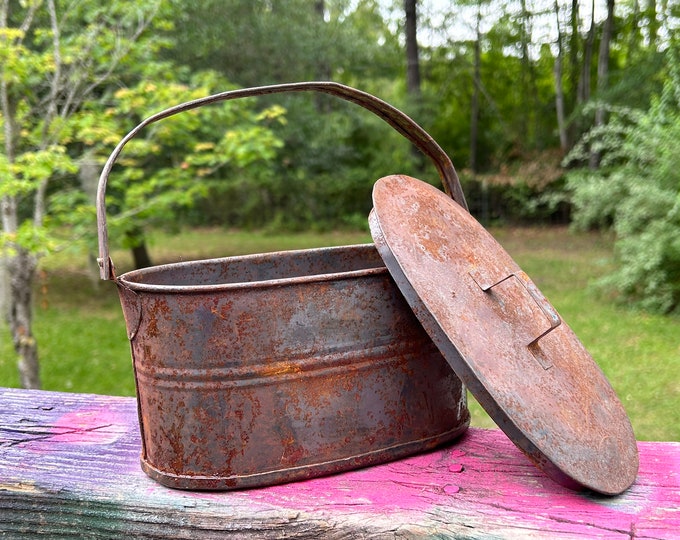Tin Lunch Bucket, Oval Lunch Pail With Lid, Rusty Patina, Country Farm ...