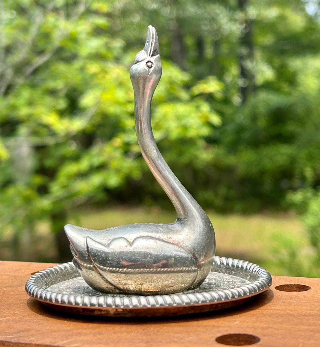 Swan Ring Holder Silver Plate Ring Catcher Silver Plate Swan Figuirine ...