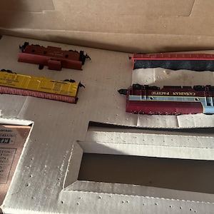 Revell H.O Electric Train Set - Etsy