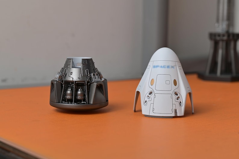 Space Crew Drago 1:72 Scale Model High-detail - Etsy