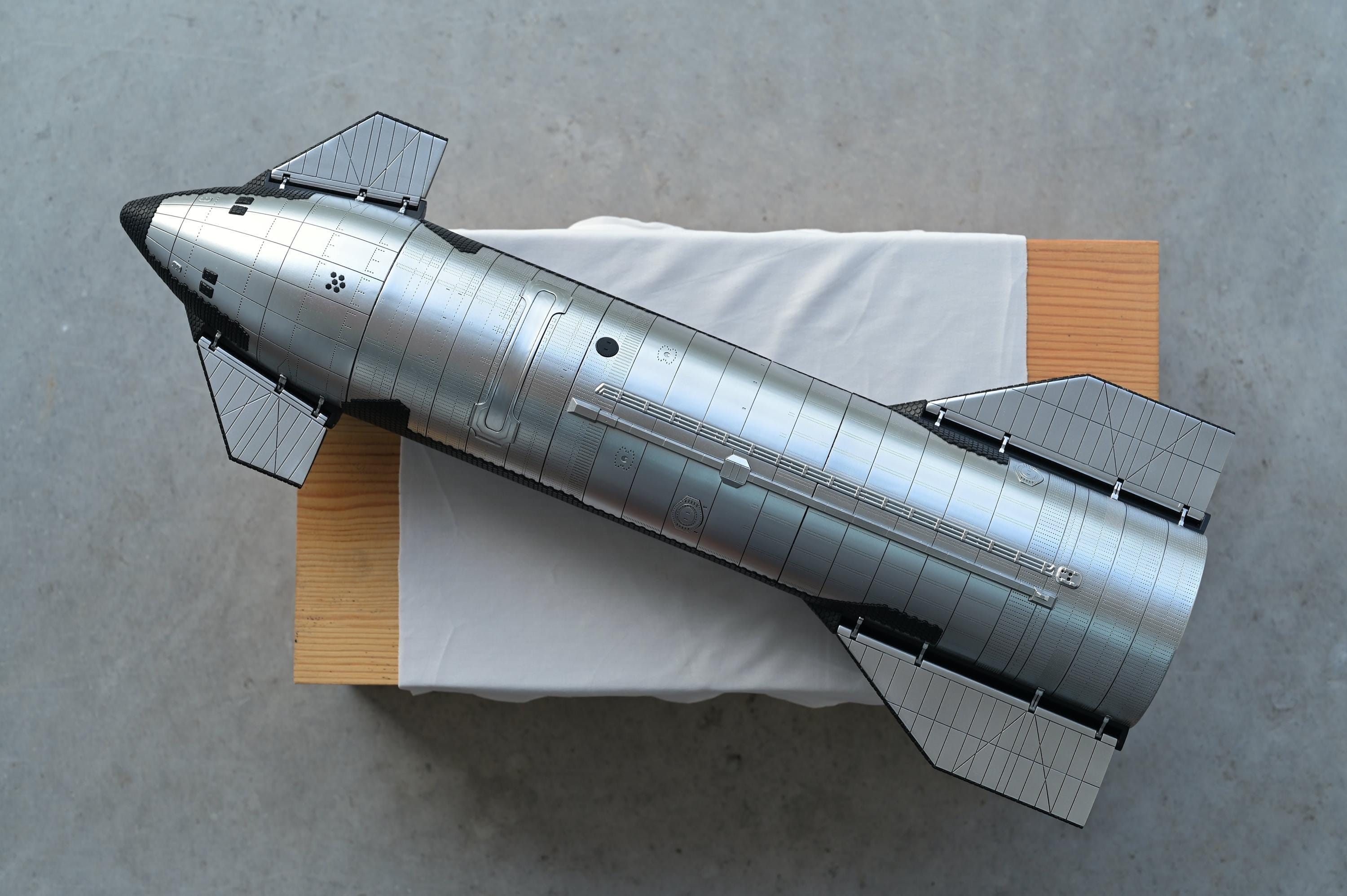 Starship Model 1:144 - High-detail - Etsy