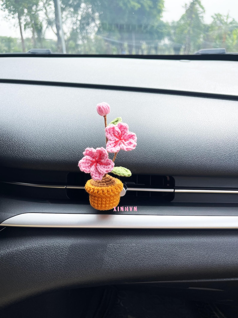 Crochet Flower Plant Car Vent Clip, Lily of the Valley/daffodils ...
