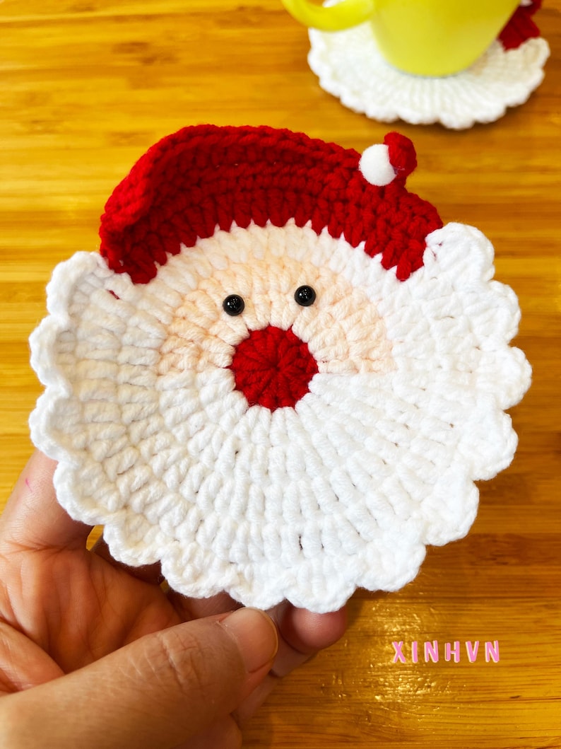 Crochet Santa Coaster, Christmas Crochet Decor, Holiday Mug Rug ...