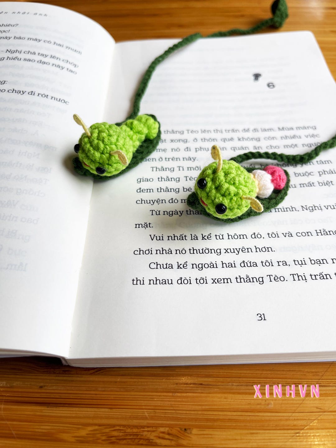 Cute Crochet Caterpillar Bookmark, Lovely Gift for Teacher, Gift for ...