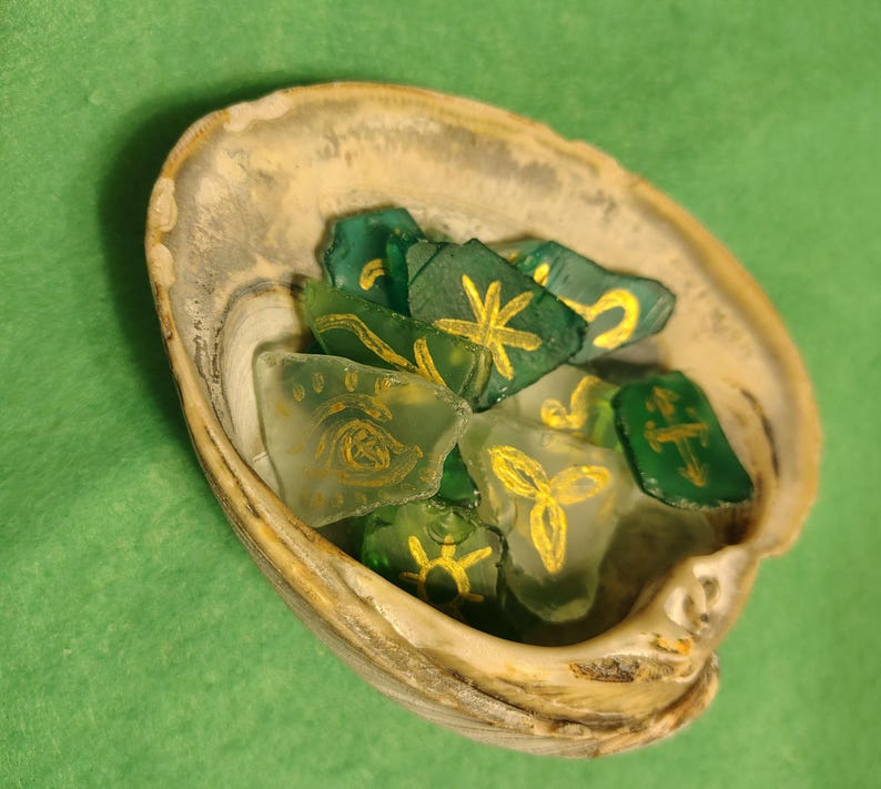 Sea Witch Rune Set, Altar Tools, Witchcraft - Etsy