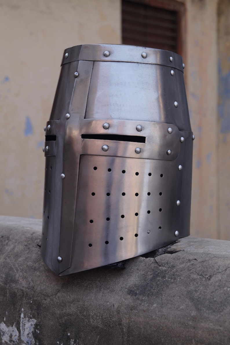 Crusader Great Helmet | Steel Knight Templar Armor, LARP Cosplay - Etsy