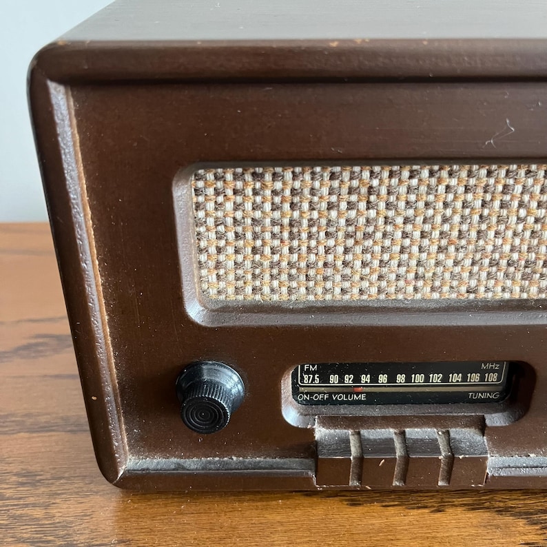 Antique Radio, Lamp Radio, Nostalgic Radio, Vintage Radio, Retro Radio ...