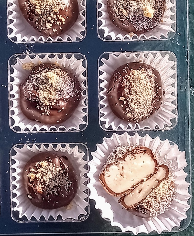 Classic Cheesecake Truffles!! 1 Dozen Gift Box! Award Winning Gourmet ...