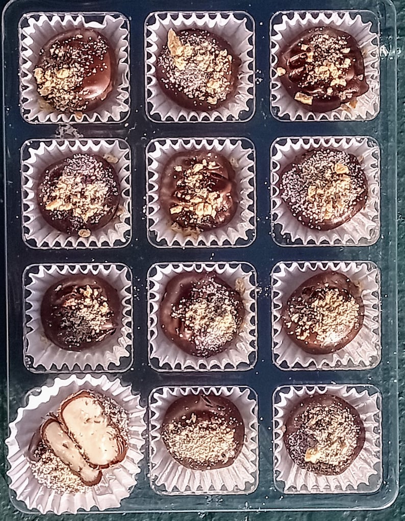 Classic Cheesecake Truffles!! 1 Dozen Gift Box! Award Winning Gourmet ...