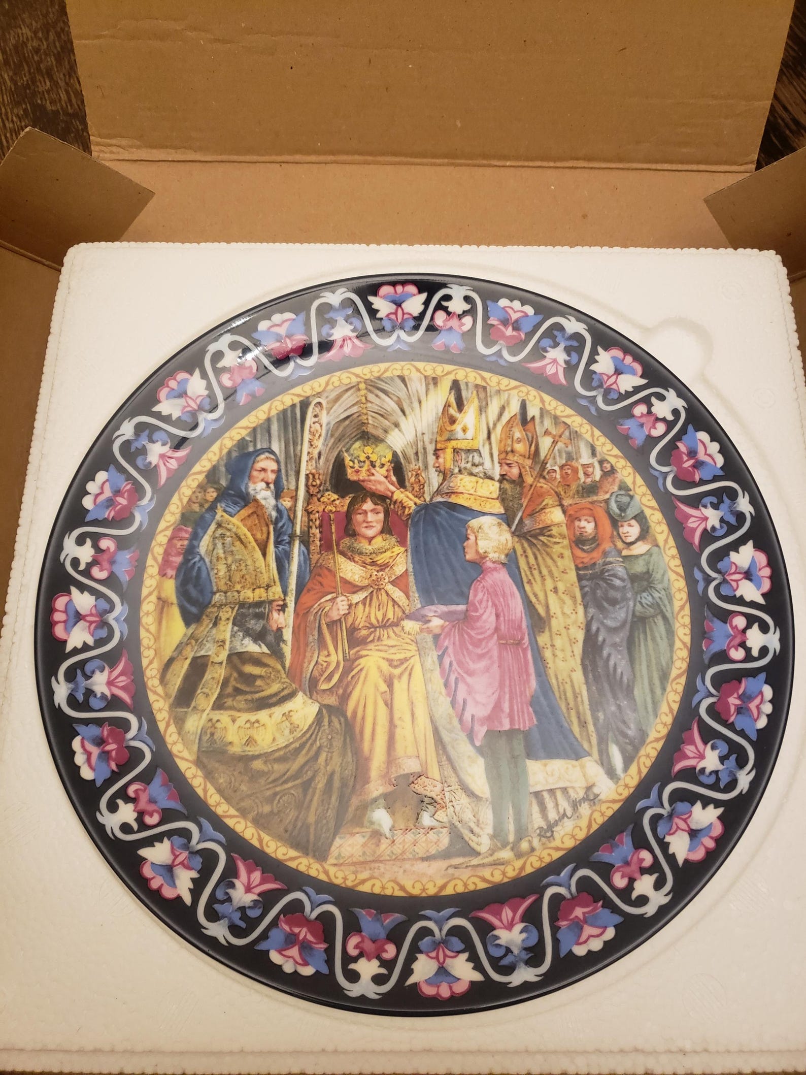 Wedgewood 'arthur Crowned King' Decorative Plate - Etsy