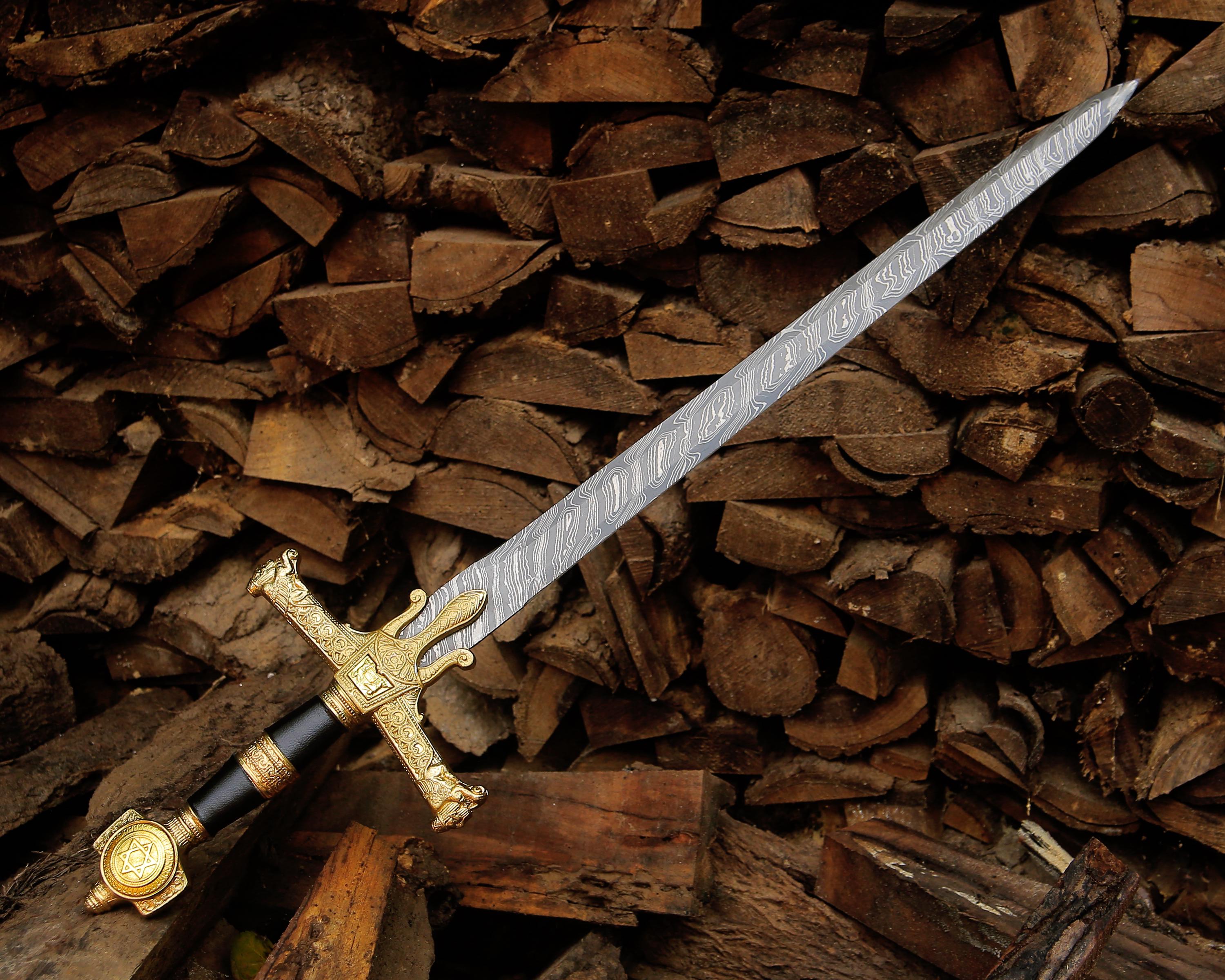 Hand-forged Damascus Steel Sword, Medieval Knight Sword With Gold Hilt ...
