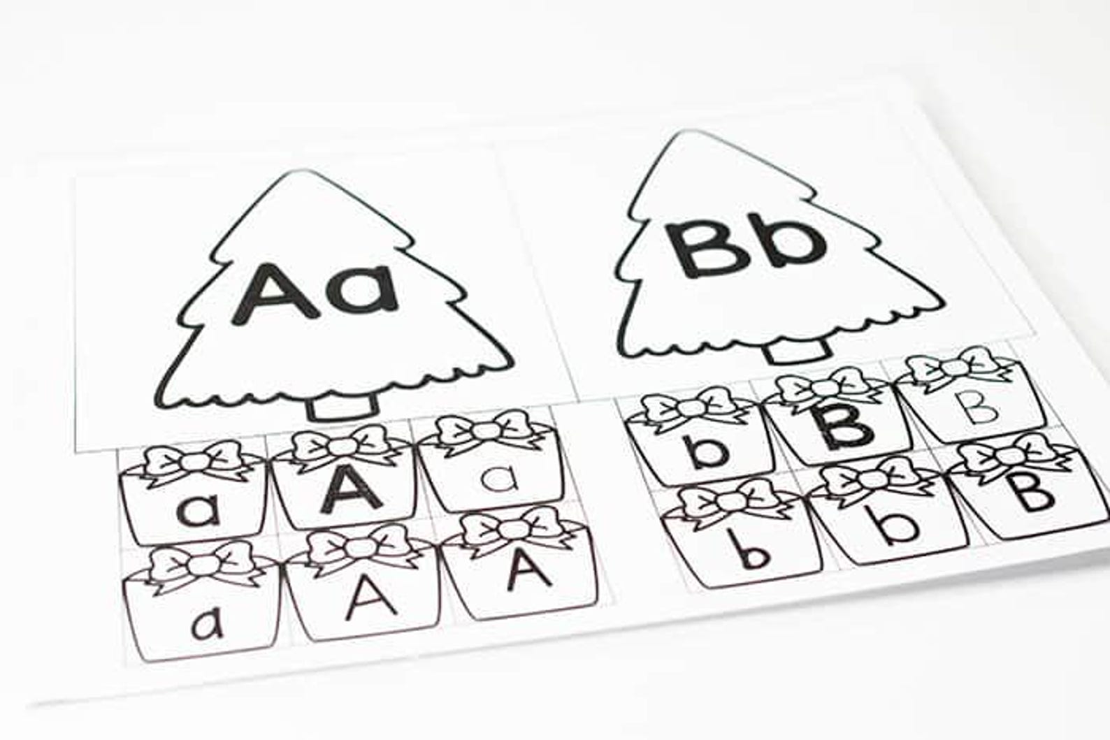 Christmas Tree Letter Matching Game | Christmas Alphabet Sorting ...