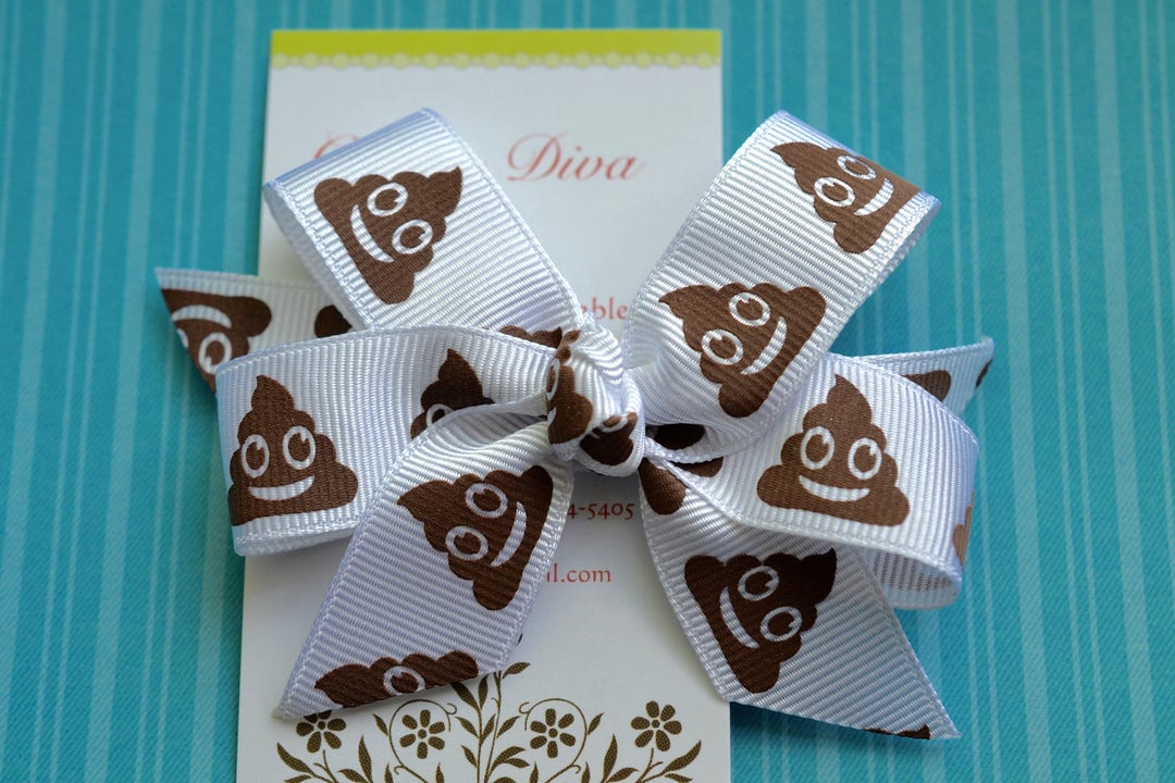 G17 - Poop Emoji Classic Diva Bow - Etsy