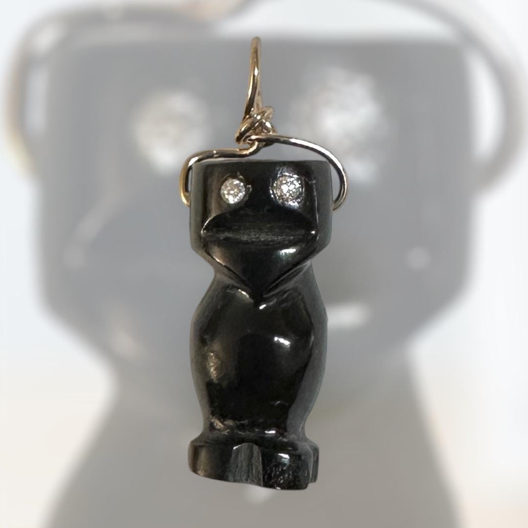 Vintage 18 Karat Yellow Gold Genuine Black Coral and Diamond Eyes ...