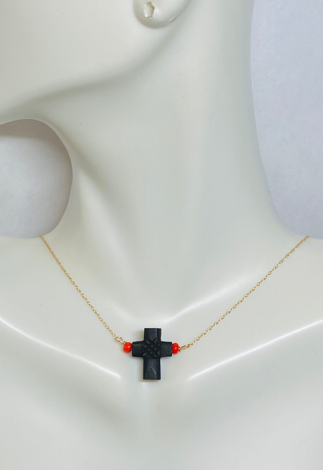 14 Karat Yellow Gold Genuine Azabache Jet Cross 16" Necklace - Etsy
