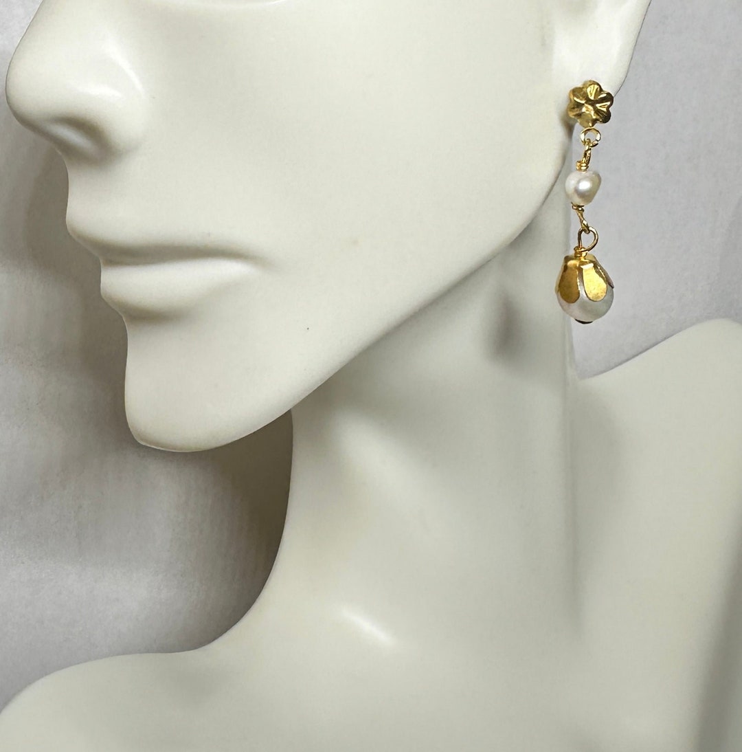 10 Karat Yellow Gold and Genuine Freshwater Pearl Dangle Push Back Post ...