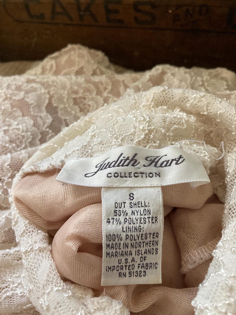 Vintage Judith Hart Collection Y2K Era Lace Turtleneck Long Sleeve Top ...