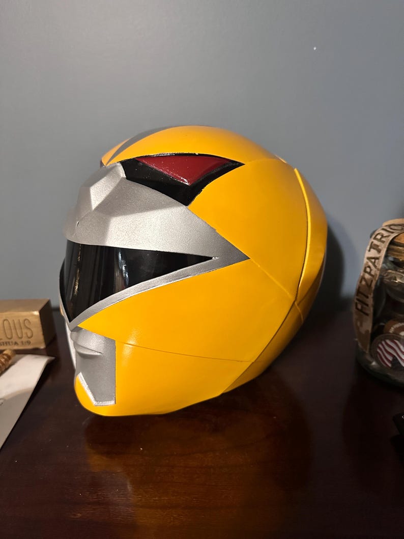 Power Rangers Lost Galaxy/ Seijuu Sentai Gingaman Yellow Ranger Helmet ...