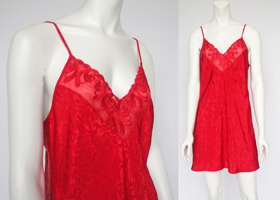 80's Red Satin Jacquard Nightgown / Short Nightie wit… - Gem