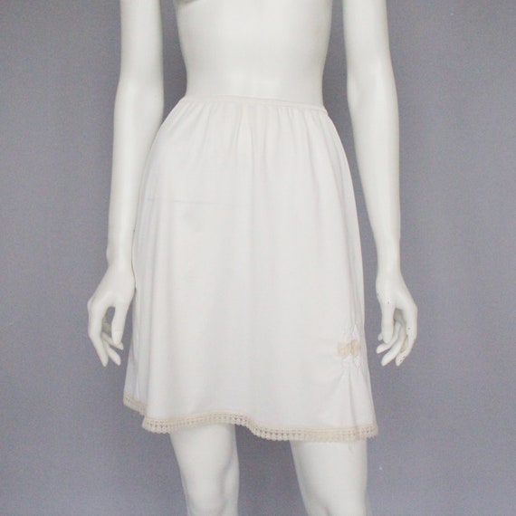 60's Mini Half Slip with Art Deco Lace / Maidenform S… - Gem