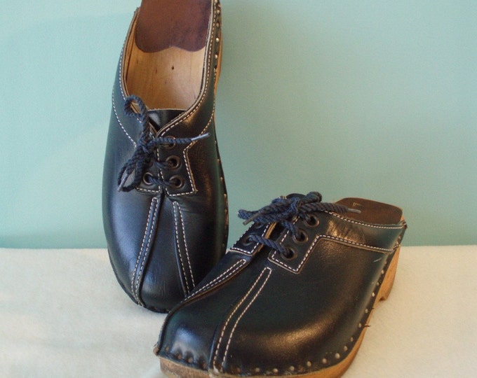Classic Wood Clogs From Bastad - Navy Blue - Size 6 1\/2 (37) - Etsy