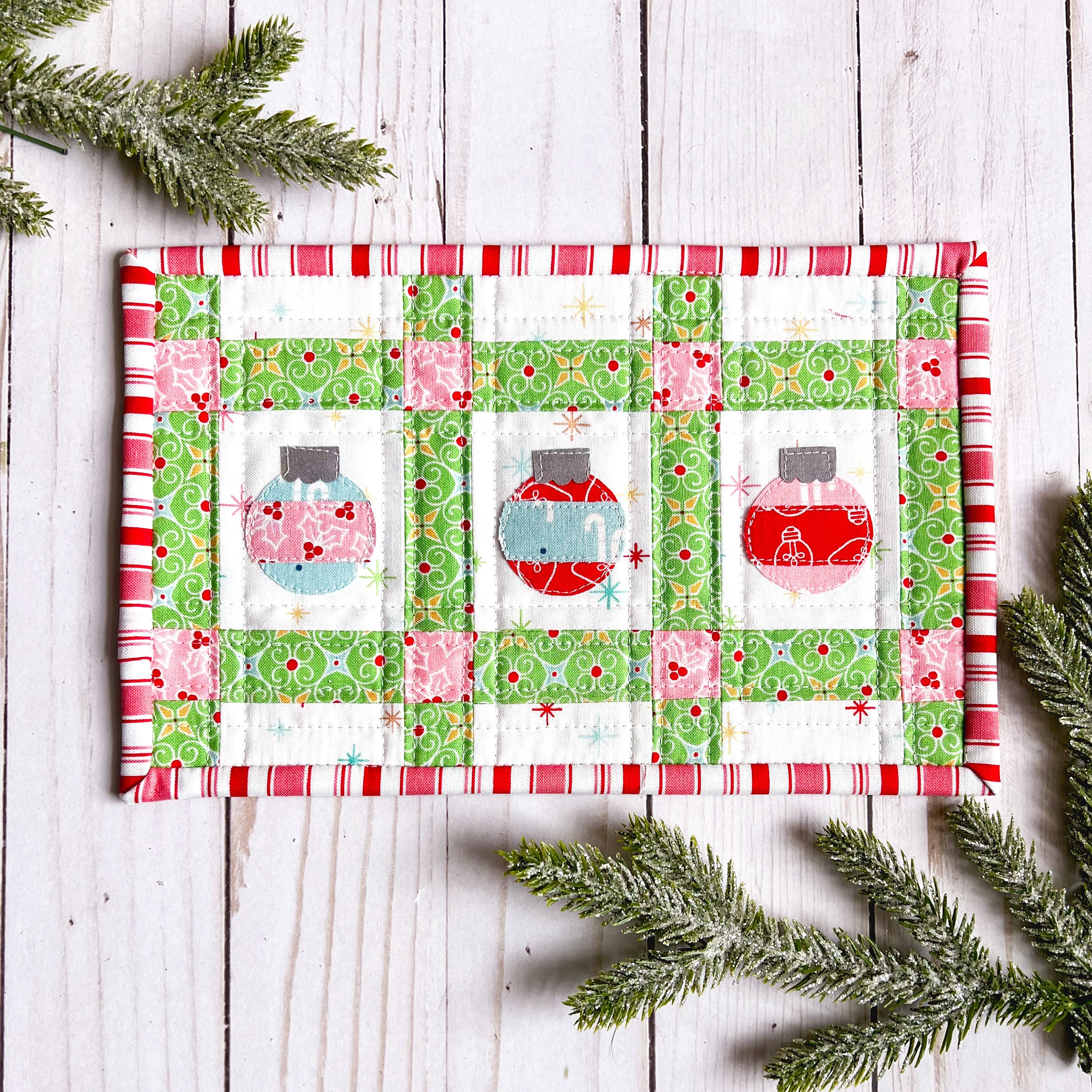 Christmas Mug Rug Pattern PDF - Etsy