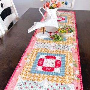 Flower Circle Table Topper/ Runner PDF Pattern - Etsy