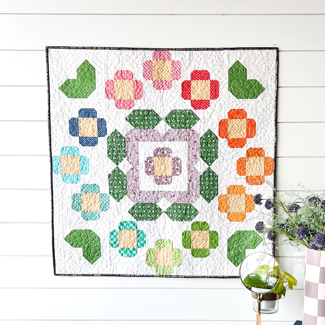 Flower Circle Table Topper/ Runner PDF Pattern - Etsy