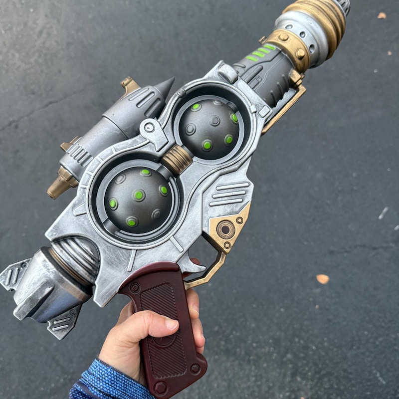 Call of Duty Raygun Replica - Etsy