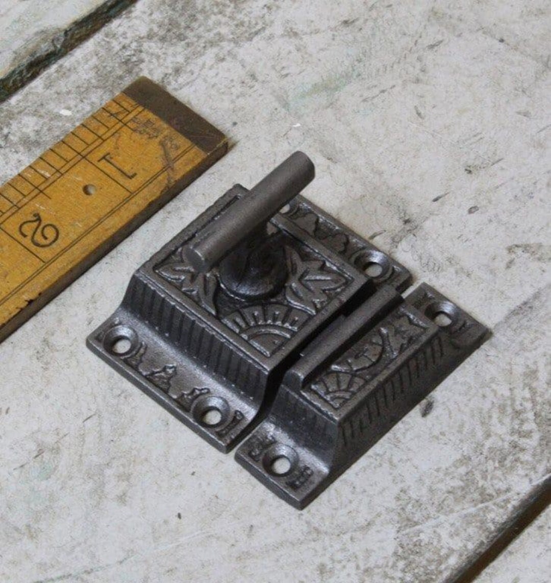 Rustic Iron Cupboard Latch Turn Catch Classic Showcase Cabinet Door ...