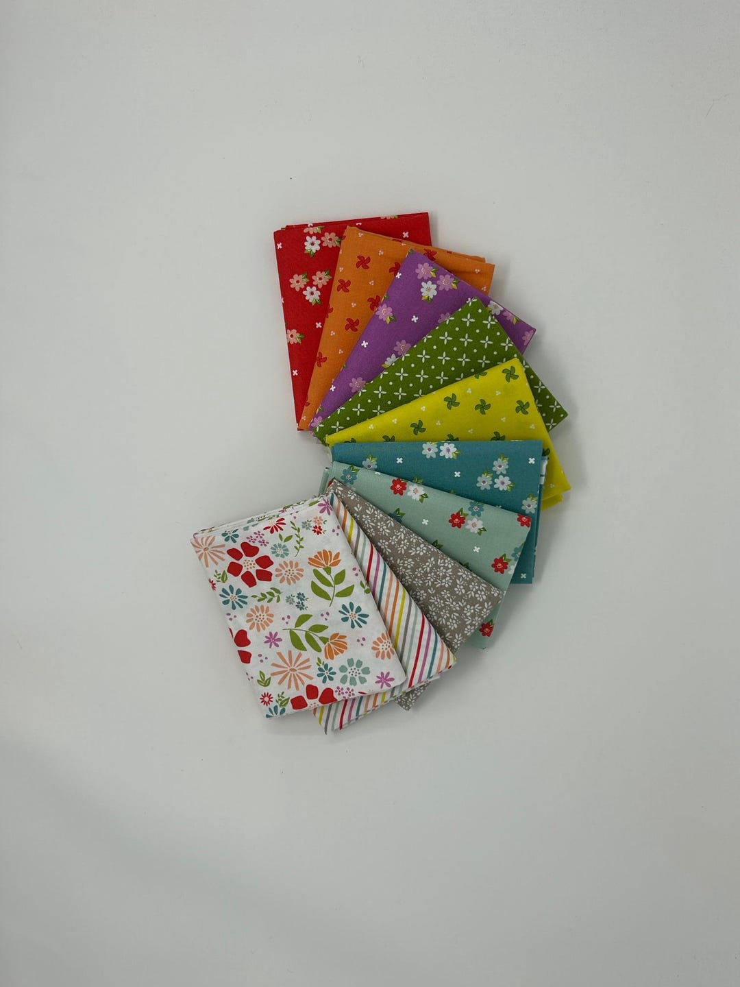 10 Pieces Fat Quarter Bundle, Moda, Cheri & Chelsi, Strawberry Lemonade ...