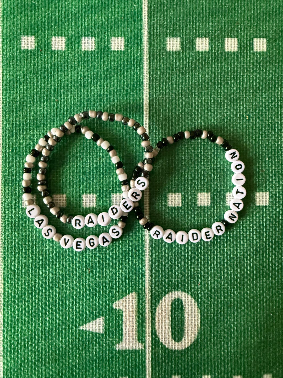 Las Vegas Raiders Beaded Bracelets: NFL Football Jewelry - Etsy