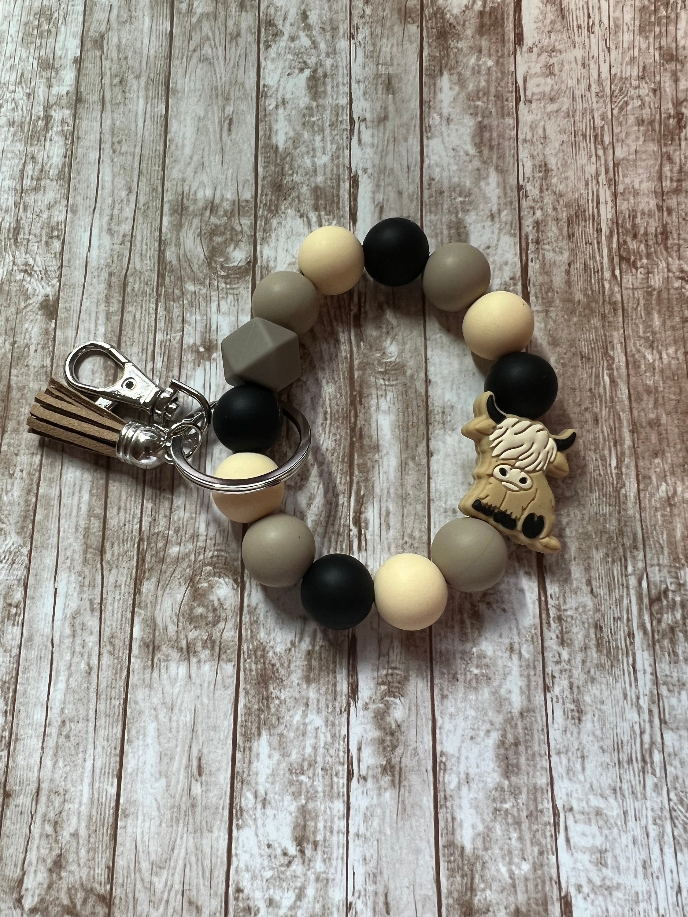 Western Highland Cow Silicone Bead Keychain Wristlet Bracelet - Etsy
