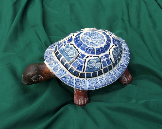 Mosaic Blue Willow Turtle - Etsy