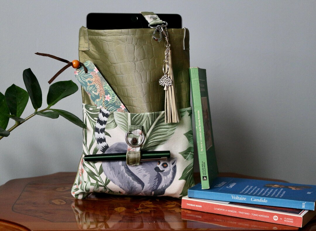 CUSTOM CASE for Books, Notebooks, Tablets, Diaries, Smartphones. Bag ...