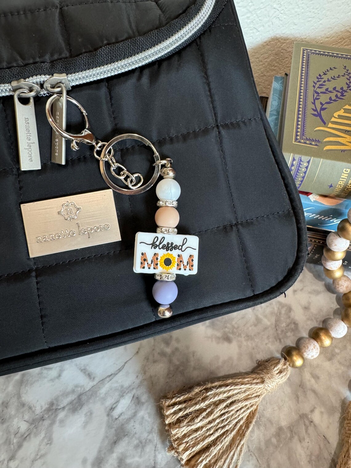 Blessed Mom Keychain With Sunflower | Silicone Bead Keychain for Mom ...