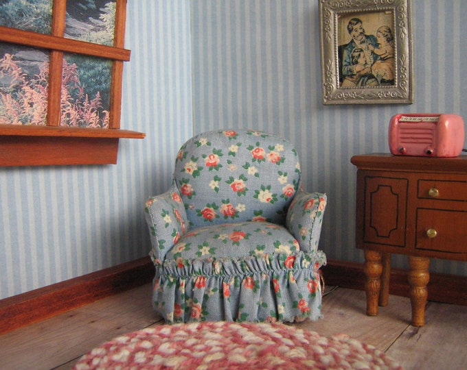 Vintage Dollhouse Furniture- Upholstered Chair- 3/4" Scale- Possibly ...