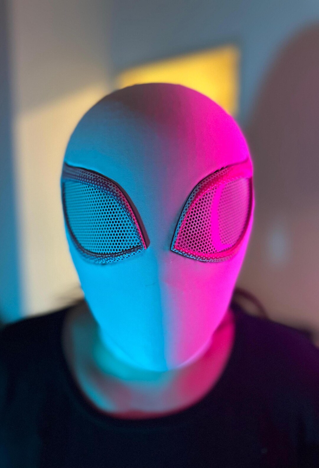 Spidergwen Mask - Spiderverse Cosplay - Etsy