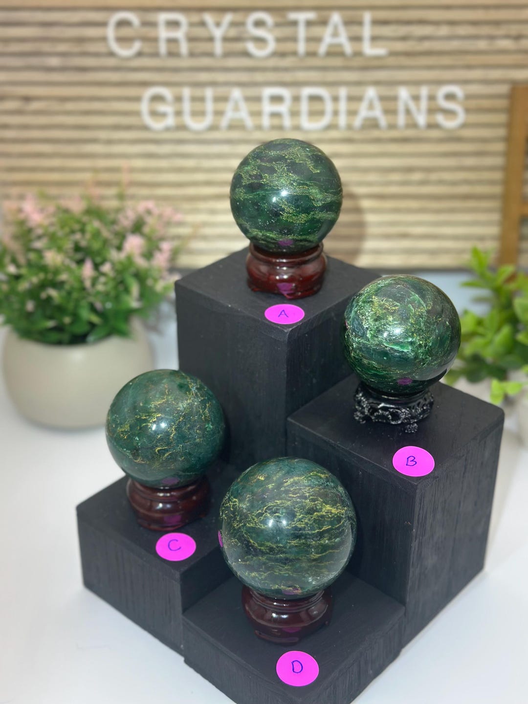 Natural Emerald Sphere Genuine Crystal Sphere for Meditation, Decor, and Energy Work - Etsy