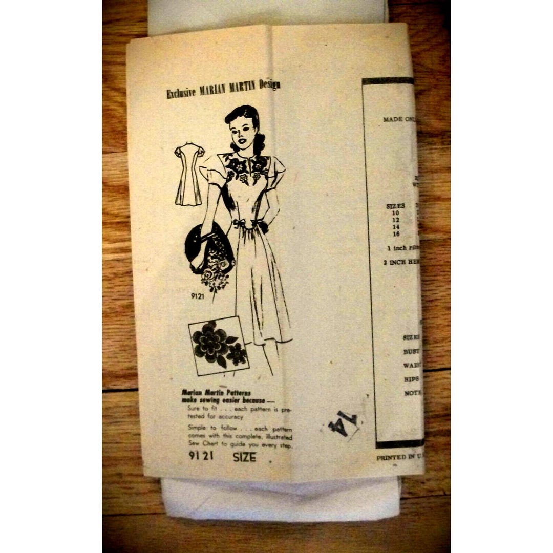 1940's Vintage Marian Martin Design Sewing Pattern Fit & Flare Dress ...