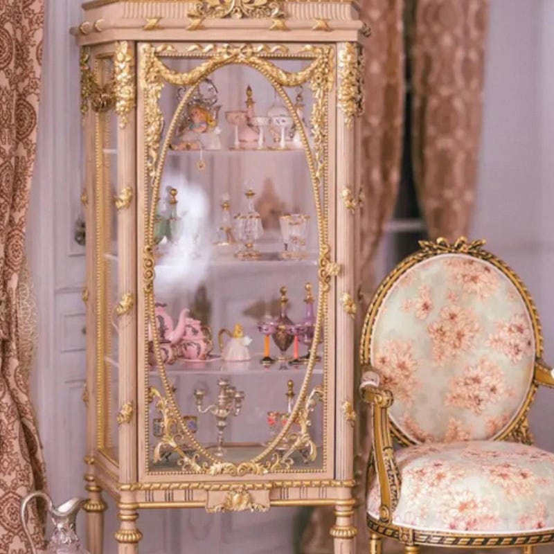 Dollhouse Display - Etsy