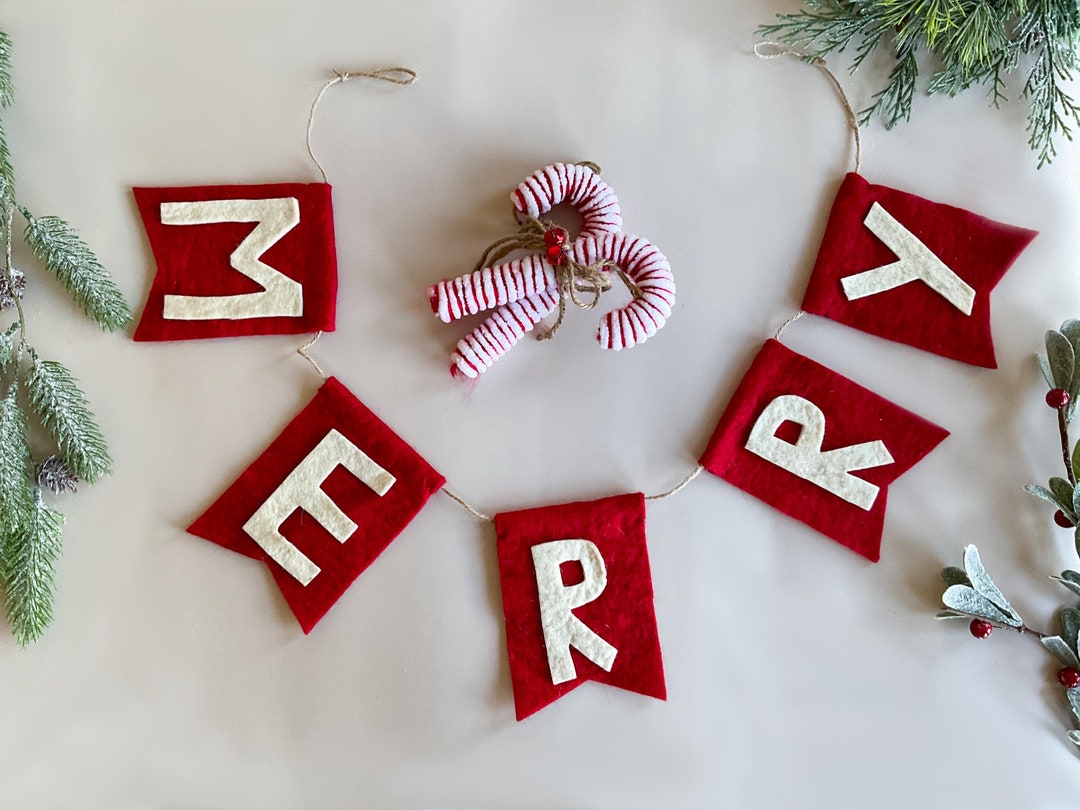 Classic Red Merry Christmas Bunting Flag Garland | Merry Christmas ...