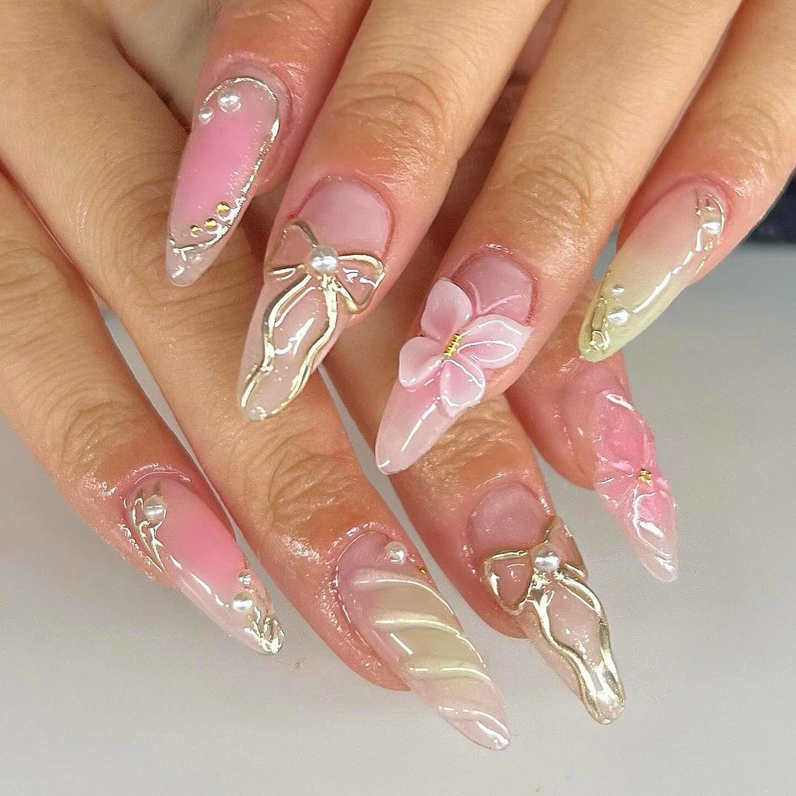 Dreamy Flower Nails Cute Nails ,3D Handpainted Gel Nails, Floral Nails ...