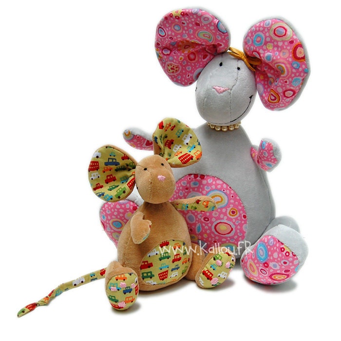 PDF E-pattern of a Remi the Mouse by Artist Kallou - Etsy